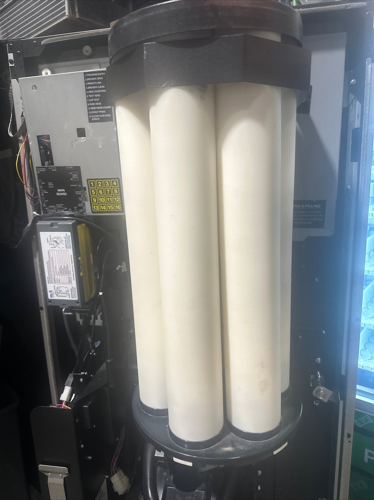 Crane 605D Voce Coffee Vending Machine – Bean to Cup, Instant, Freshbr ...