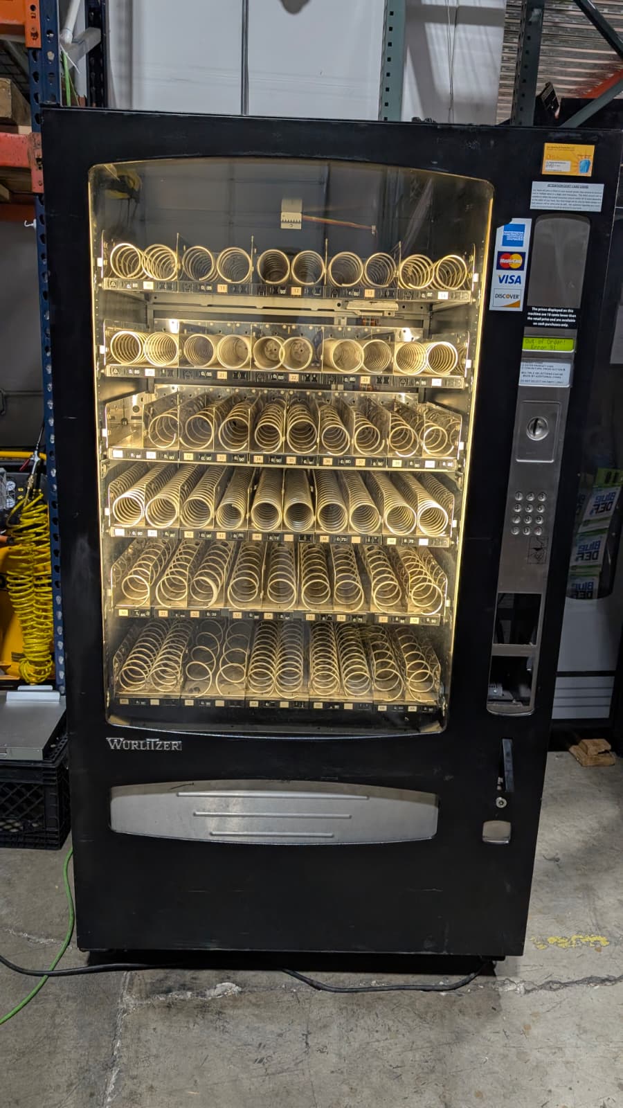 Wurlitzer 1000 Combo Snack & Drink Vending Machine – Ace Vending ...